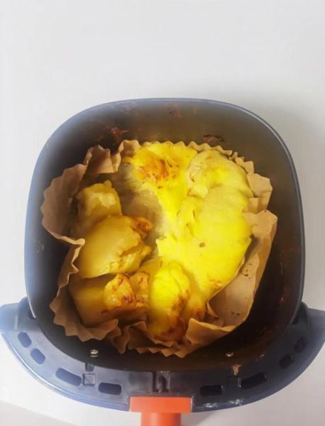 榴莲的正确吃法图解_榴莲怎么开壳不脏手-第2张图片-山城妙识