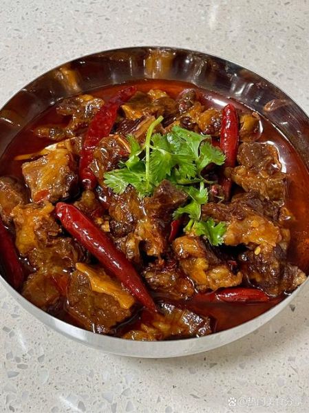 红烧牛肉要炖多长时间_怎么炖才软烂入味-第2张图片-山城妙识 红烧牛肉要炖多长时间_怎么炖才软烂入味-第2张图片-山城妙识