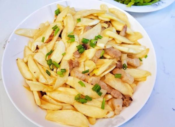 茭白怎么做好吃_茭白炒肉片家常做法-第3张图片-山城妙识 茭白怎么做好吃_茭白炒肉片家常做法-第3张图片-山城妙识