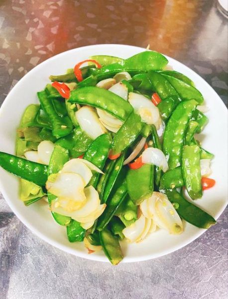 荷兰豆配什么炒着吃_荷兰豆炒什么好吃-第1张图片-山城妙识