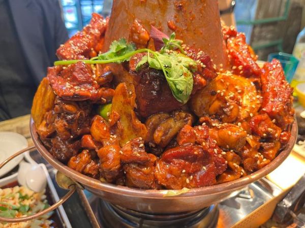 火锅鸡配菜有哪些_火锅鸡配菜怎么搭配-第2张图片-山城妙识