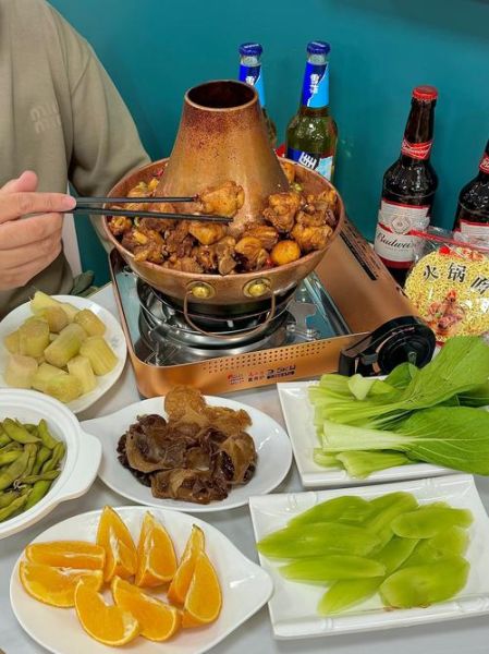 火锅鸡配菜有哪些_火锅鸡配菜怎么搭配-第1张图片-山城妙识