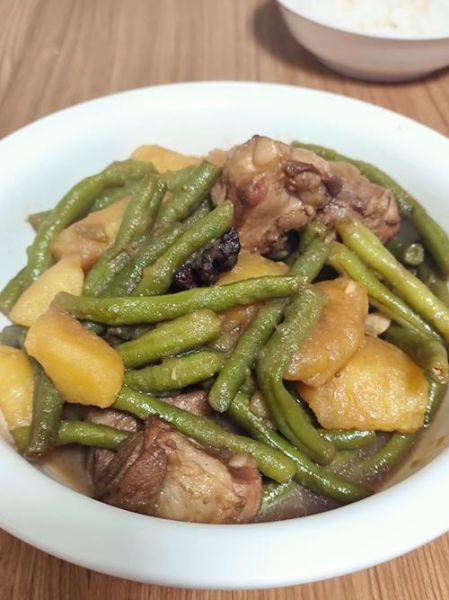 家常豆角炖土豆怎么做_豆角炖土豆要焯水吗-第2张图片-山城妙识