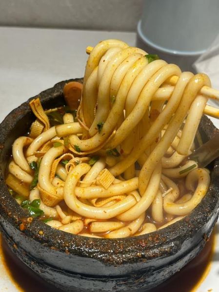 吃土豆粉的危害有哪些_土豆粉吃多了会胖吗-第1张图片-山城妙识 吃土豆粉的危害有哪些_土豆粉吃多了会胖吗-第1张图片-山城妙识