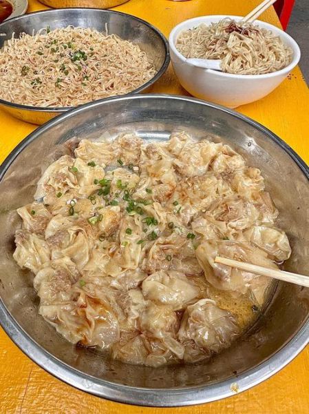 云吞面怎么和面_云吞面汤底怎么做-第1张图片-山城妙识 云吞面怎么和面_云吞面汤底怎么做-第1张图片-山城妙识