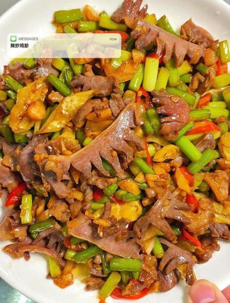 青椒炒鸡胗怎么炒才脆_鸡胗去腥焯水几分钟-第2张图片-山城妙识 青椒炒鸡胗怎么炒才脆_鸡胗去腥焯水几分钟-第2张图片-山城妙识