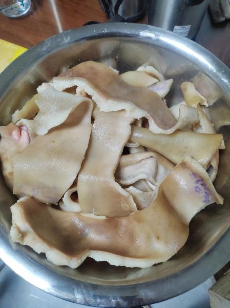 皮肚怎么泡发_皮肚的家常做法-第1张图片-山城妙识 皮肚怎么泡发_皮肚的家常做法-第1张图片-山城妙识