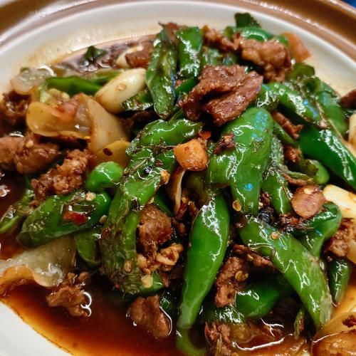 湖南小炒肉用什么辣椒_正宗做法选哪种辣椒-第1张图片-山城妙识 湖南小炒肉用什么辣椒_正宗做法选哪种辣椒-第1张图片-山城妙识
