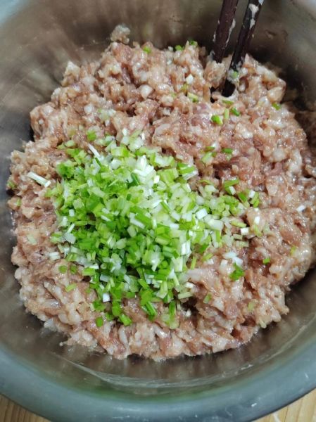 什么包子馅最好吃_家庭包子馅怎么调-第3张图片-山城妙识 什么包子馅最好吃_家庭包子馅怎么调-第3张图片-山城妙识