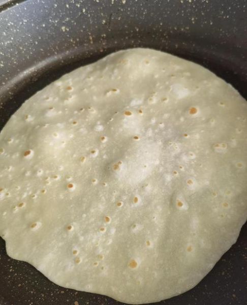 烙春饼怎么和面_烙春饼用什么锅最好-第2张图片-山城妙识 烙春饼怎么和面_烙春饼用什么锅最好-第2张图片-山城妙识