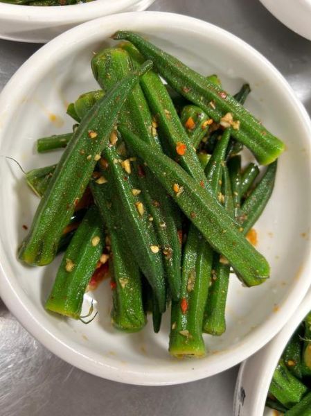 拌凉菜需要什么菜_哪些蔬菜最适合凉拌-第1张图片-山城妙识 拌凉菜需要什么菜_哪些蔬菜最适合凉拌-第1张图片-山城妙识