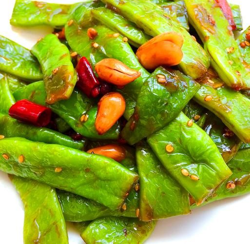 干煸扁豆角怎么做_扁豆角干煸需要焯水吗-第1张图片-山城妙识 干煸扁豆角怎么做_扁豆角干煸需要焯水吗-第1张图片-山城妙识