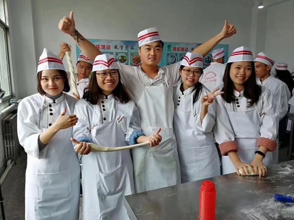 拉面培训班多少钱_拉面培训班哪家好-第3张图片-山城妙识 拉面培训班多少钱_拉面培训班哪家好-第3张图片-山城妙识