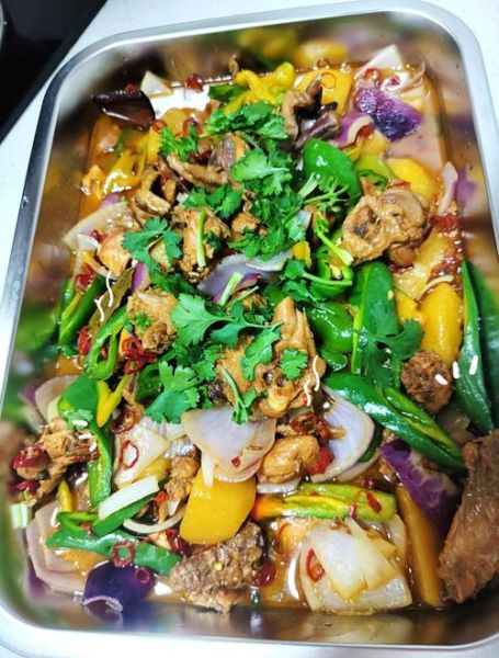 大盘鸡怎么做_大盘鸡最正宗的做法-第2张图片-山城妙识