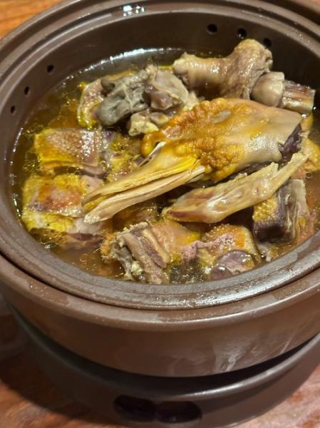鸭汤怎么炖好喝又简单_鸭汤去腥增鲜技巧-第2张图片-山城妙识 鸭汤怎么炖好喝又简单_鸭汤去腥增鲜技巧-第2张图片-山城妙识