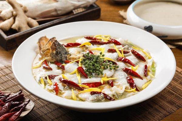 海鲈鱼可以做酸菜鱼吗_口感和做法全解析-第1张图片-山城妙识