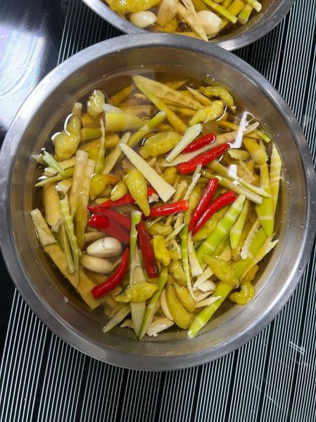 泡椒竹笋怎么做好吃_泡椒竹笋的做法窍门-第2张图片-山城妙识 泡椒竹笋怎么做好吃_泡椒竹笋的做法窍门-第2张图片-山城妙识