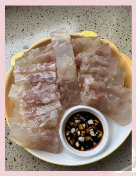 肉皮冻用高压锅怎么做_高压锅肉皮冻不腥技巧-第1张图片-山城妙识 肉皮冻用高压锅怎么做_高压锅肉皮冻不腥技巧-第1张图片-山城妙识