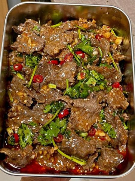 凉拌牛肉怎么做好吃_凉拌牛肉用什么部位最嫩-第2张图片-山城妙识 凉拌牛肉怎么做好吃_凉拌牛肉用什么部位最嫩-第2张图片-山城妙识