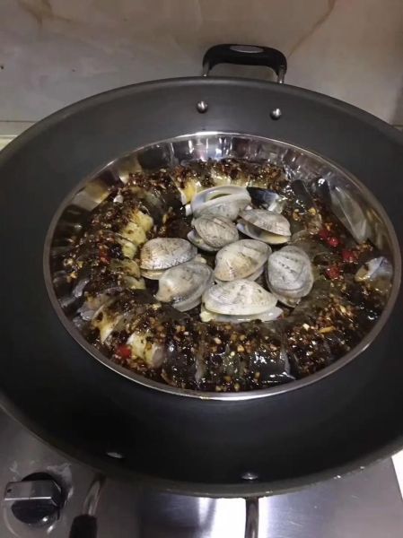 辣炒海鲜大杂烩怎么做_辣炒海鲜大杂烩需要什么食材-第2张图片-山城妙识