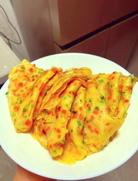 香葱鸡蛋饼怎么做_香葱鸡蛋饼用什么面粉-第1张图片-山城妙识 香葱鸡蛋饼怎么做_香葱鸡蛋饼用什么面粉-第1张图片-山城妙识