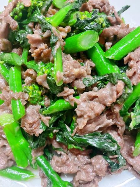 菜心炒肉怎么做_菜心炒肉热量高吗-第1张图片-山城妙识 菜心炒肉怎么做_菜心炒肉热量高吗-第1张图片-山城妙识