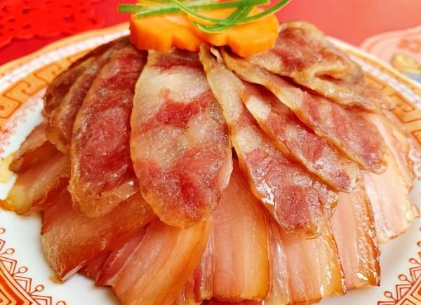 腊味合蒸是哪里的菜_腊味合蒸怎么做才正宗-第1张图片-山城妙识 腊味合蒸是哪里的菜_腊味合蒸怎么做才正宗-第1张图片-山城妙识