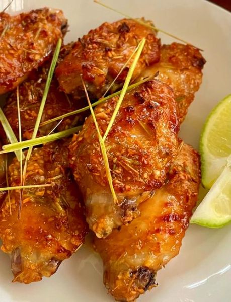 家庭版烤箱烤鸡翅怎么做_烤鸡翅温度和时间-第1张图片-山城妙识 家庭版烤箱烤鸡翅怎么做_烤鸡翅温度和时间-第1张图片-山城妙识