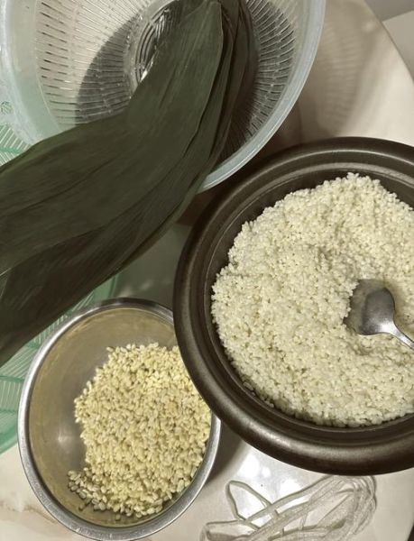 包粽子的米要泡多久_糯米泡多久才好吃-第1张图片-山城妙识 包粽子的米要泡多久_糯米泡多久才好吃-第1张图片-山城妙识