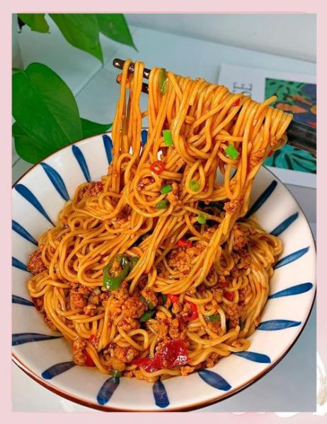 拌面怎么做简单又好吃_拌面酱汁怎么调-第1张图片-山城妙识 拌面怎么做简单又好吃_拌面酱汁怎么调-第1张图片-山城妙识