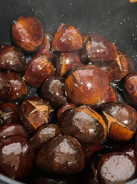 板栗怎么煮好吃又简单_电饭锅做法-第1张图片-山城妙识