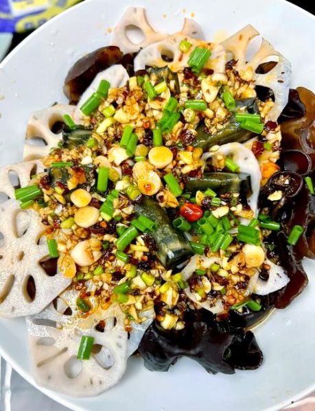 木耳炒藕片怎么炒好吃_木耳炒藕片需要焯水吗-第2张图片-山城妙识 木耳炒藕片怎么炒好吃_木耳炒藕片需要焯水吗-第2张图片-山城妙识