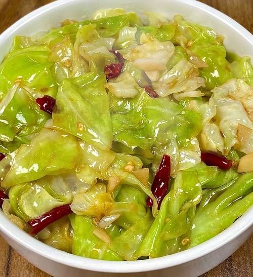 川味干锅手撕包菜怎么做_干锅手撕包菜正宗做法-第1张图片-山城妙识 川味干锅手撕包菜怎么做_干锅手撕包菜正宗做法-第1张图片-山城妙识