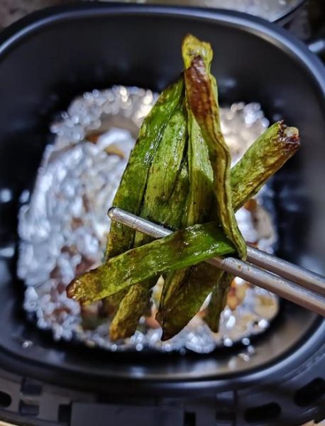 四季豆怎么炒好吃_四季豆焯水几分钟才脆绿-第3张图片-山城妙识