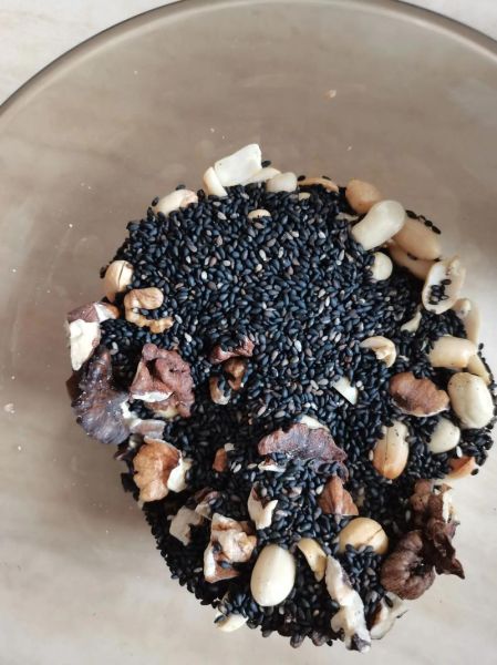 花生核桃汤圆馅怎么做_汤圆馅不甜腻的秘诀-第1张图片-山城妙识 花生核桃汤圆馅怎么做_汤圆馅不甜腻的秘诀-第1张图片-山城妙识