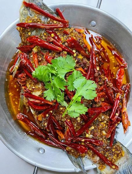 水煮麻辣鲫鱼怎么做_水煮麻辣鲫鱼用什么鱼最好-第1张图片-山城妙识 水煮麻辣鲫鱼怎么做_水煮麻辣鲫鱼用什么鱼最好-第1张图片-山城妙识