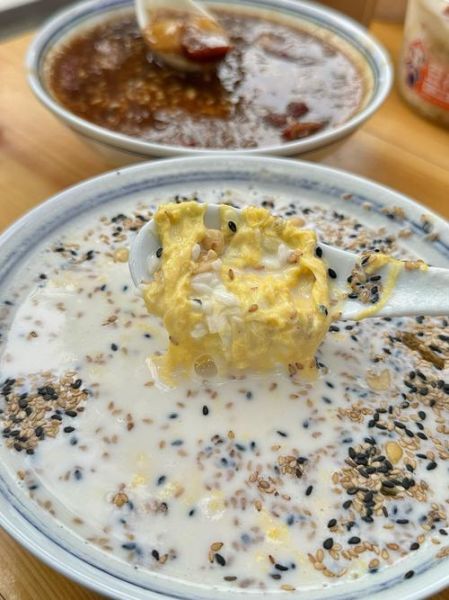 牛奶醪糟怎么煮不结块_牛奶醪糟结块原因-第1张图片-山城妙识 牛奶醪糟怎么煮不结块_牛奶醪糟结块原因-第1张图片-山城妙识