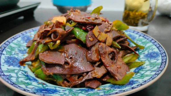 爆炒羊杂怎么做_爆炒羊杂的家常做法-第2张图片-山城妙识 爆炒羊杂怎么做_爆炒羊杂的家常做法-第2张图片-山城妙识