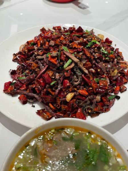 爆炒羊杂怎么做_爆炒羊杂的家常做法-第3张图片-山城妙识 爆炒羊杂怎么做_爆炒羊杂的家常做法-第3张图片-山城妙识