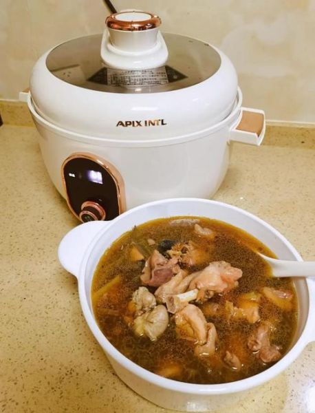 电高压锅炖鸡要多长时间_电高压锅炖鸡的正确方法-第2张图片-山城妙识