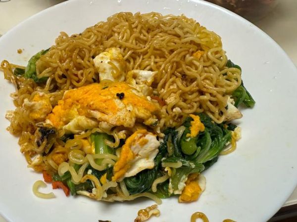 东北炒方便面怎么做_东北炒方便面需要哪些调料-第3张图片-山城妙识 东北炒方便面怎么做_东北炒方便面需要哪些调料-第3张图片-山城妙识