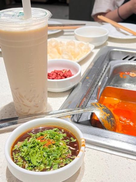 海底捞图片怎么拍好看_海底捞拍照技巧分享-第3张图片-山城妙识 海底捞图片怎么拍好看_海底捞拍照技巧分享-第3张图片-山城妙识