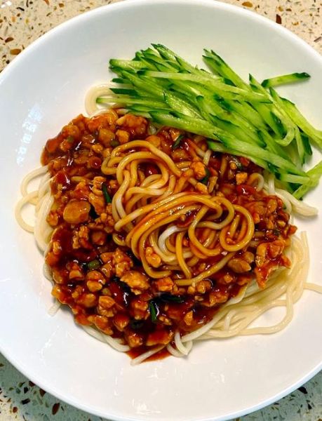 简易炸酱面怎么做_炸酱面家常做法步骤-第3张图片-山城妙识 简易炸酱面怎么做_炸酱面家常做法步骤-第3张图片-山城妙识