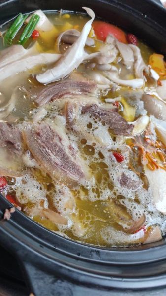 川味羊肉汤锅怎么做_正宗配料有哪些-第2张图片-山城妙识 川味羊肉汤锅怎么做_正宗配料有哪些-第2张图片-山城妙识